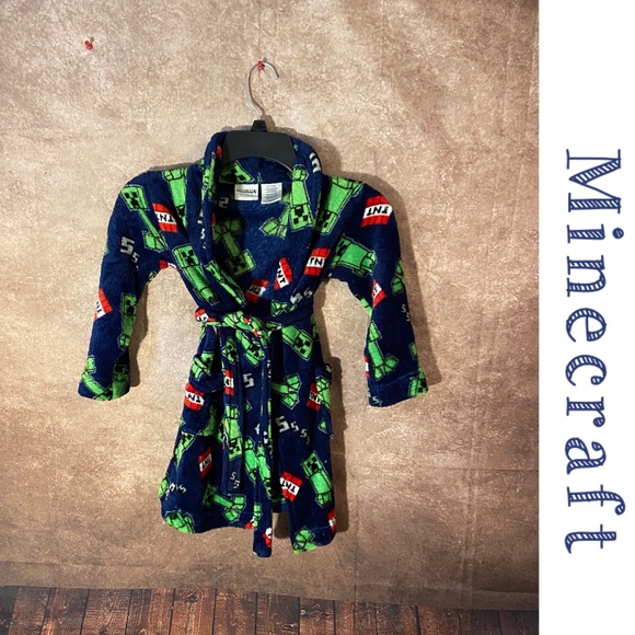 Minecraft | Pajamas | Minecraft Creeper Tnt Bathrobe Cozy Soft Brushed ...